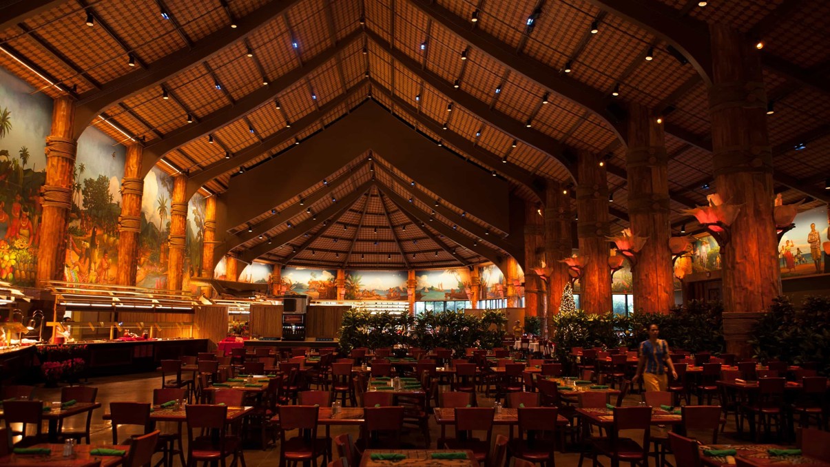 Enjoy Polynesian Dining: Lūʻau & More at the Center
